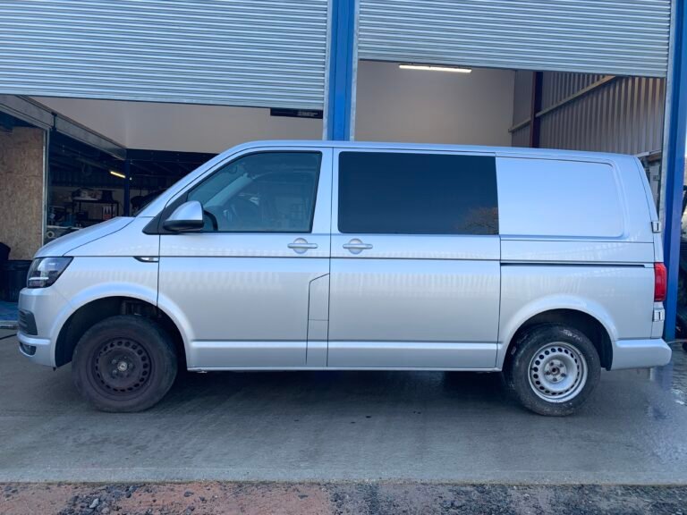 Window Fitting – Van Creations